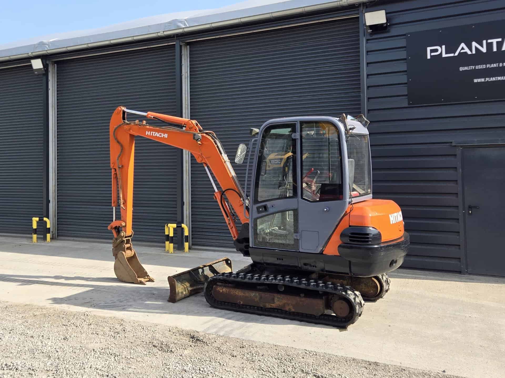 Hitachi ZX35 Mini Digger 3.5 ton, 2009 – SKU 2489 | Plantmax Equipment Ltd